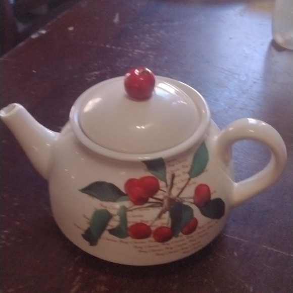 Dining | Cherry Tea Pot | Poshmark